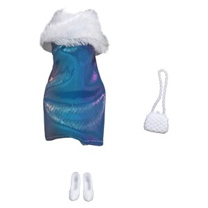 View Fashion Doll Outfit Sets