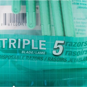 View Assured 3-Blade Disposable Razors, 5-pc