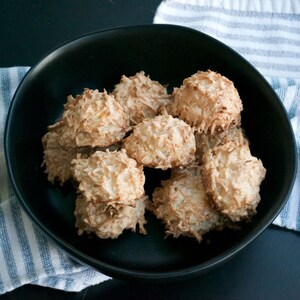 Easy Coconut Macaroons