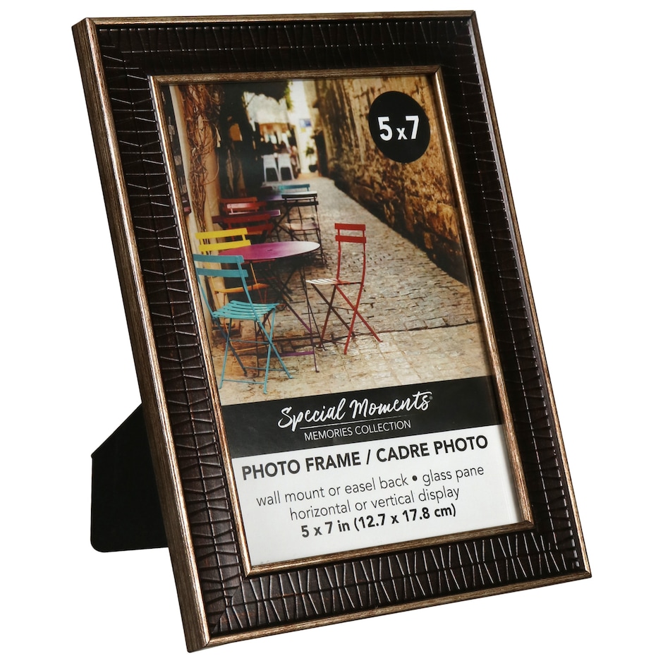 5x7 Picture Frames: Plastic, Floating & More | DollarTree.com