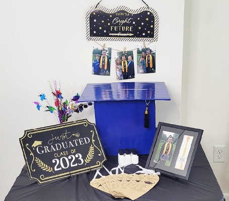 Graduation | DollarTree.com