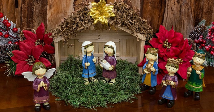 DIY Nativity Scene Stable