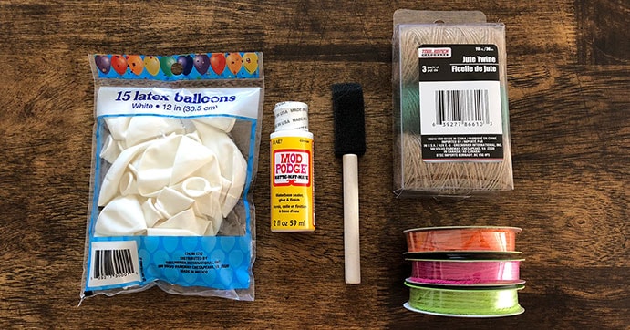 Supplies for Yarn Easter Eggs