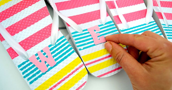 attach sticker letters