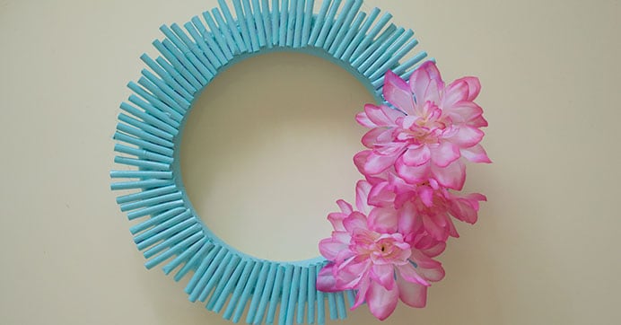 DIY Straw Wreath