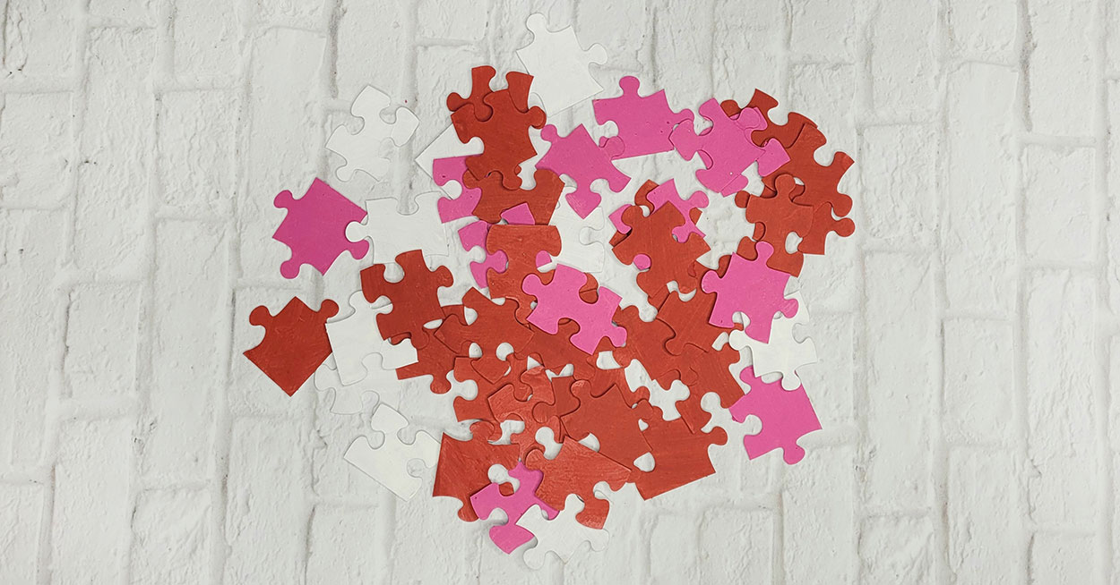 DIY Craft Valentine's Day Puzzle Décor | Dollar Tree